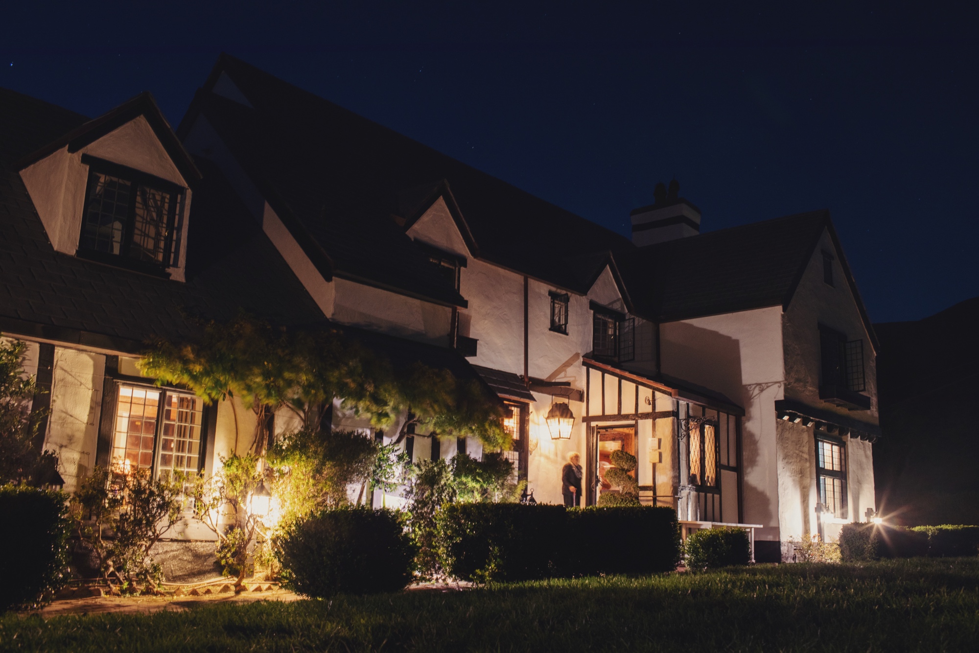 Pelican Inn Muir Beach Wedding - Anne-Claire Brun Photography